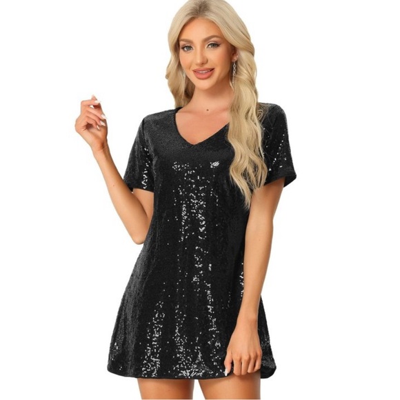 BB Dakota | Dresses | Bb Dakota Black Sequin Mini Dress With Vneck And ...